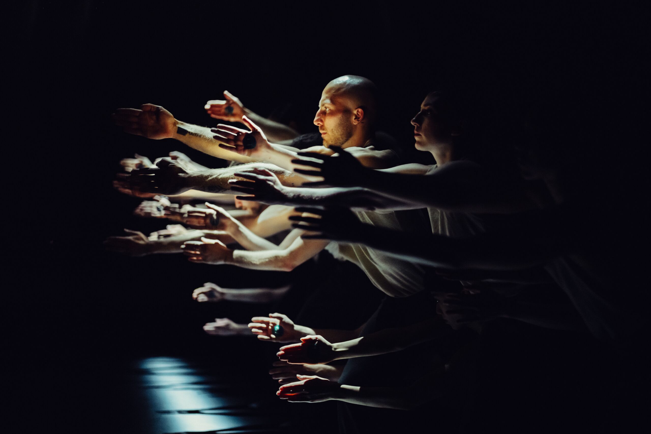 Figures in Extinction [1.0] by Crystal Pite and Simon McBurney ...